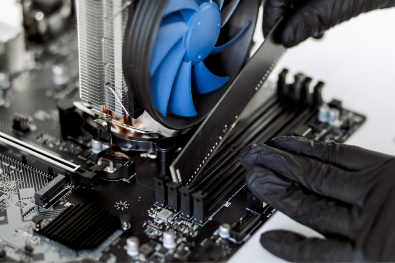 Les 8 meilleurs sites pour monter votre PC - Selectronic.fr